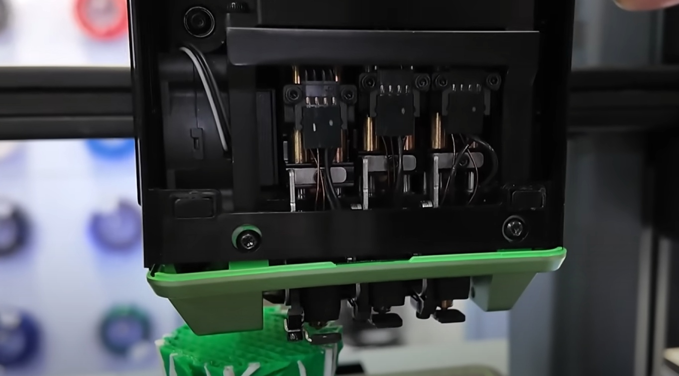 6 Hotend 3D printer AnkerMake V6 Color Engine(アンカーメイクの新型マルチカラープリンタ ...